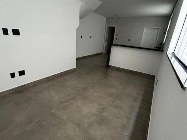 Casa com 3 dormitórios à venda, 160 m² Boqueirão Santos/SP