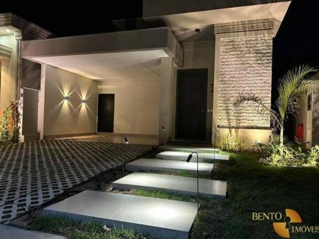 Casa com 3 dormitórios à venda, 160 m² por R$ 1.720.000 Jardim Imperial Cuiabá/MT