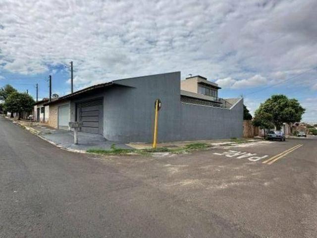 Casa com 3 dormitórios à venda, 160 m² por R$ 450.000,00 Parque Santa Edwiges Bauru/SP