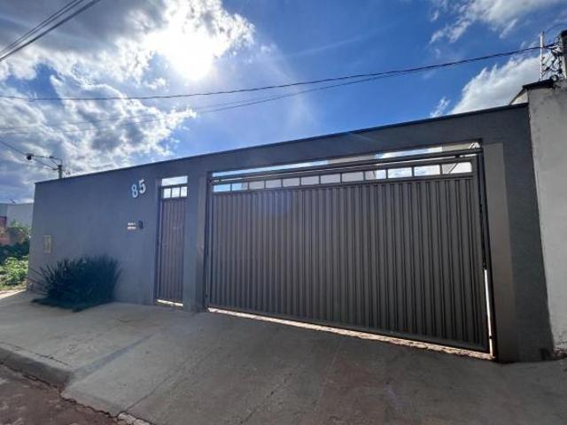 Casa com 3 dormitórios à venda, 160 m² por R$ 550.000,00 Residencial Barreiro Patos de Minas/MG