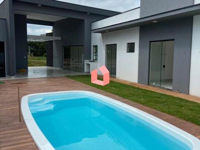 Casa com 3 dormitórios à venda, 160 m² por R$ 790.000,00 Condomínio Ninho Verde II Pardinho/SP