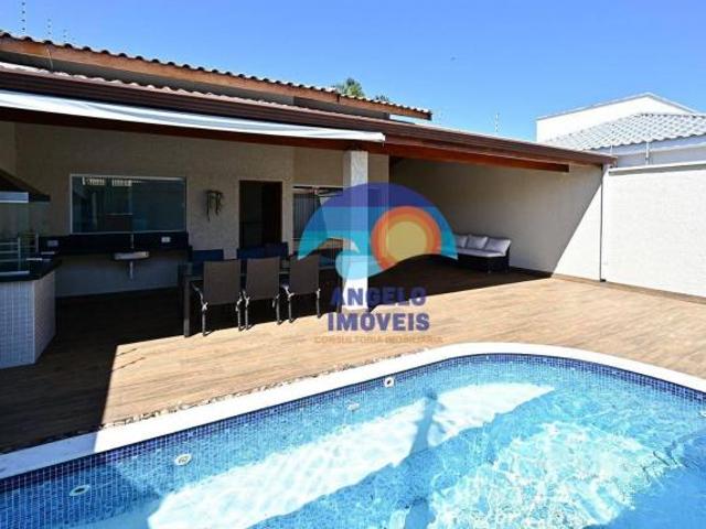 Casa com 3 dormitórios à venda, 160 m² por R$ 885.000,00 Estância São José Peruíbe/SP