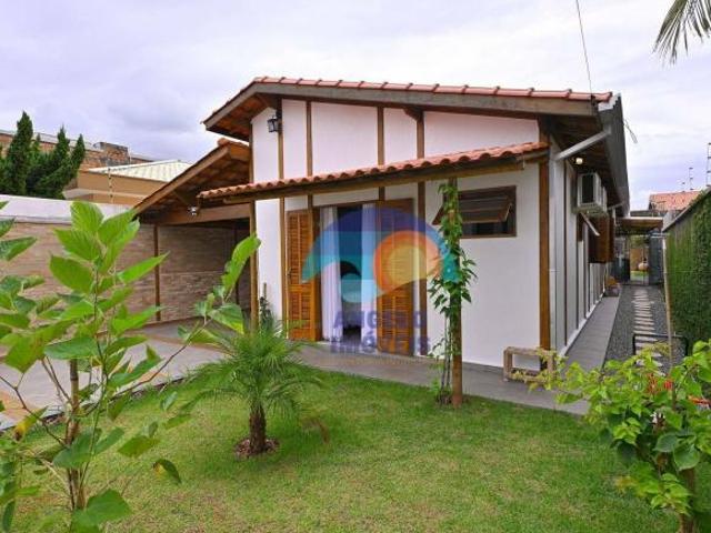 Casa com 3 dormitórios à venda, 160 m² por R$ 890.000 Estância Balneária Maria Helena Novaes Per
