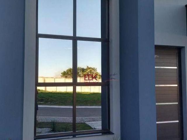 Casa com 3 dormitórios à venda, 160 m² por R$ 960.000 Tremembe Tremembé/SP