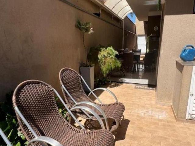 Casa com 3 dormitórios à venda, 160 m² por R$ 980.000,00 Residenc