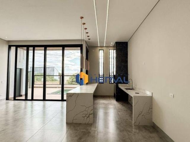 Casa com 3 dormitórios à venda, 160 m² por R$ 990.000 Loteamento Madrid Porto Rico/PR