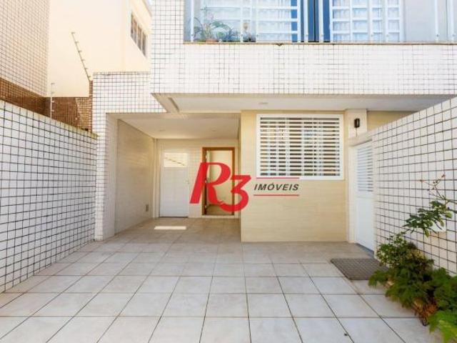 Casa com 3 dormitórios à venda, 162 m² por R$ 1.166.000,00 Ponta da Praia Santos/SP