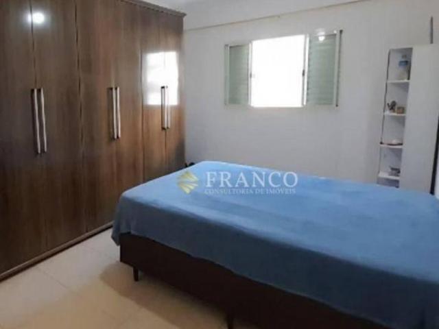 Casa com 3 dormitórios à venda, 162 m² por R$ 430.000,00 Centro Tremembé/SP