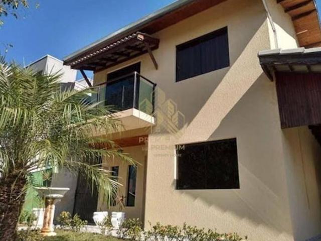 Casa com 3 dormitórios à venda, 162 m² por R$ 901.000,00 Condomínio Terras de Atibaia I Atibaia/