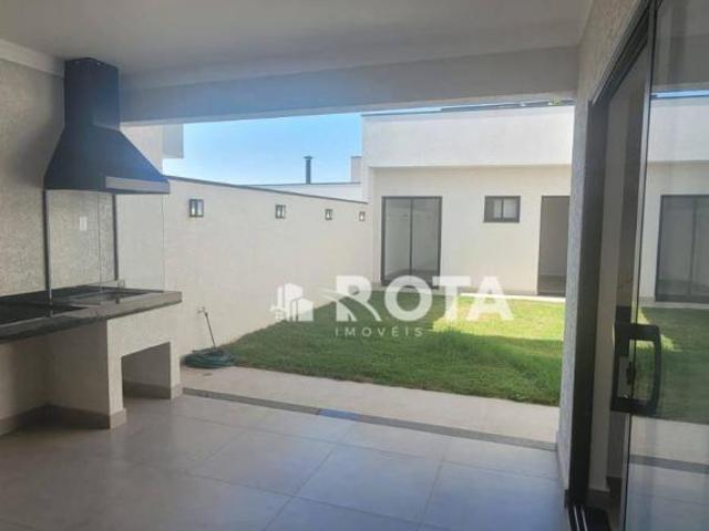 Casa com 3 dormitórios à venda, 162 m² por R$ 999.000,00 Parque Olívio Franceschini Hortolândia/
