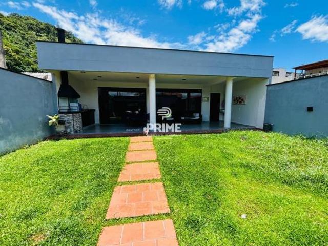 Casa com 3 dormitórios à venda, 162m² Centro Caraguatatuba/SP