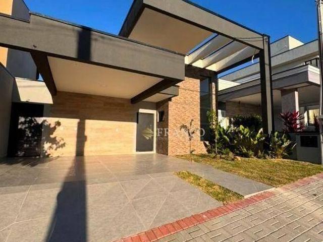 Casa com 3 dormitórios à venda, 163 m² por R$ 1.100.000 Caminho Novo Tremembé/SP