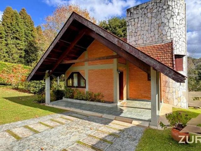 Casa com 3 dormitórios à venda, 163 m² por R$ 1.200.000,00 Imbiri Campos do Jordão/SP