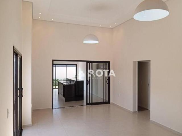 Casa com 3 dormitórios à venda, 163 m² por R$ 1.350.000,00 Residencial Royal Garden Paulínia/SP