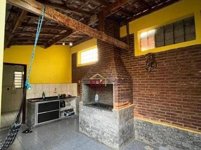 Casa com 3 dormitórios à venda, 163 m² por R$ 370.000,00 Jardim das Bandeiras Taubaté/SP