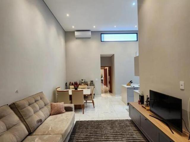 Casa com 3 dormitórios à venda, 174 m² por R$1.290.000,00 Condomínio Villagio