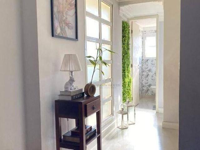 Casa com 3 dormitórios à venda, 175 m² por R$ 1.100.000,00 Jardim Barbacena Cotia/SP