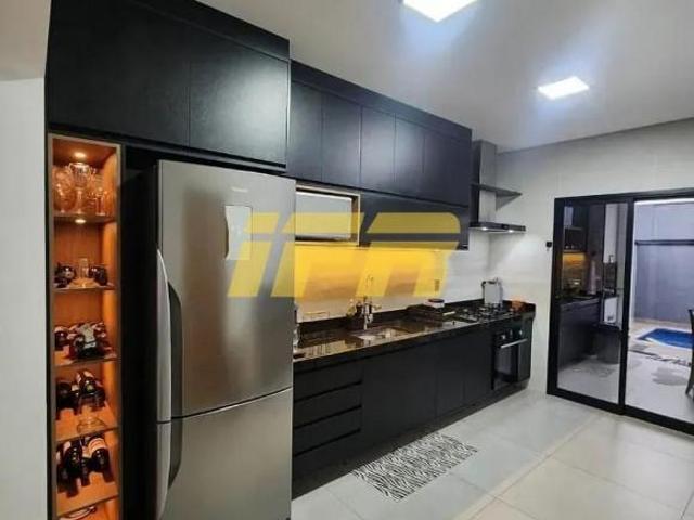 Casa com 3 dormitórios à venda, 175 m² por R$ 1.200.000,00 Pérola do Vale Tremembé/SP