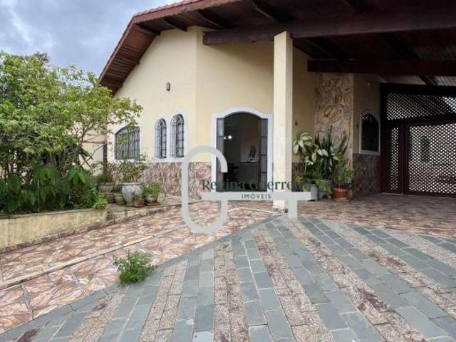 Casa com 3 dormitórios à venda, 175 m² por R$ 852.000,00 Jardim Ribamar Peruíbe/SP