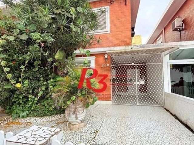 Casa com 3 dormitórios à venda, 176 m² por R$ 1.600.000,00 Ponta da Praia Santos/SP