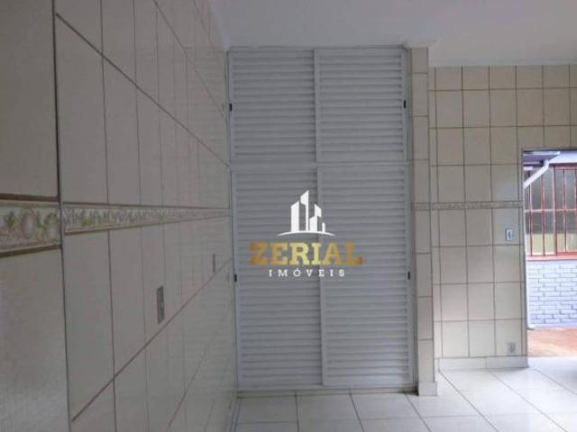 Casa com 3 dormitórios à venda, 177 m² por R$ 550.000,00 Campestre Santo André/SP