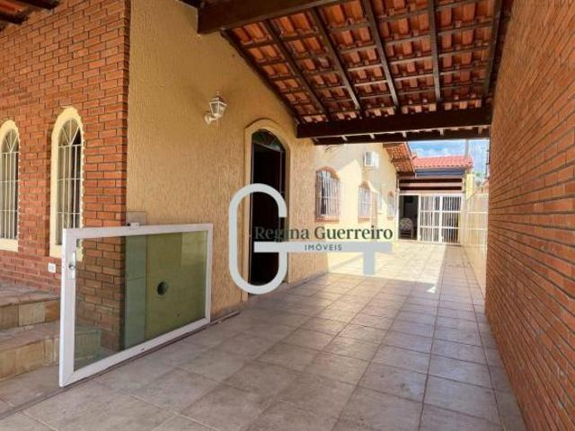 Casa com 3 dormitórios à venda, 177 m² por R$ 650.000,00 Estância Balneária Maria Helena Novaes