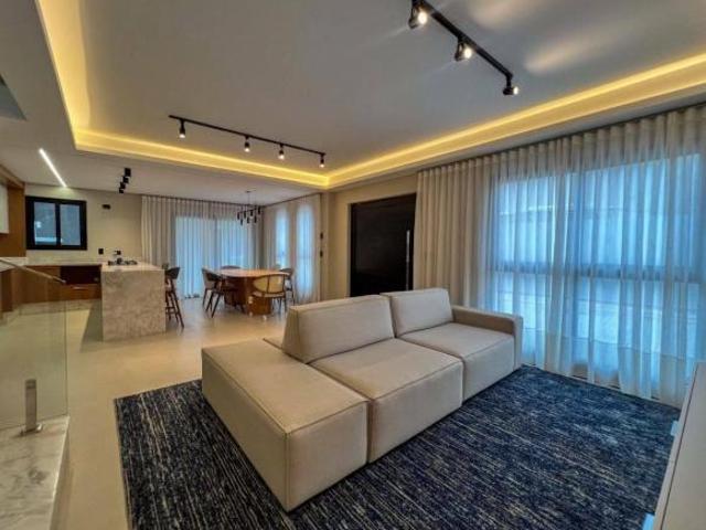 Casa com 3 dormitórios à venda, 178 m² por R$ 1.488.000,00 Santo Inácio Curitiba/PR