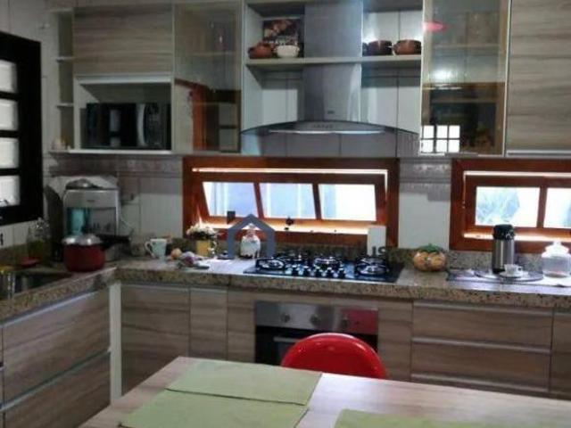 Casa com 3 dormitórios à venda, 178 m² por R$ 800.000,00 Residencial Santa Paula Jacareí/SP
