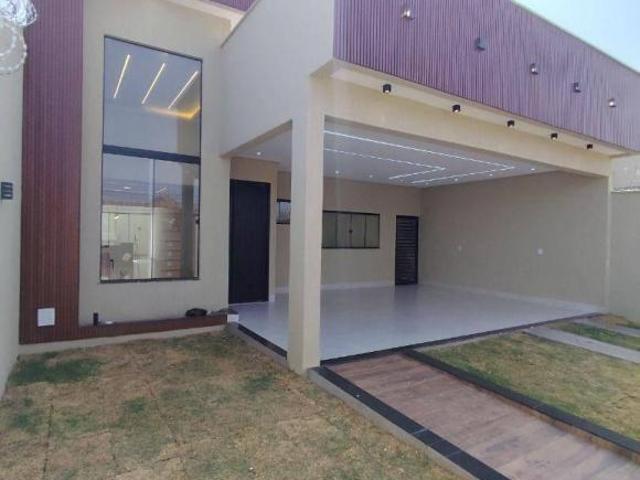Casa com 3 dormitórios à venda, 179 m² por R$ 820.000,00 Parque Veiga Jardim Aparecida de Goiâni