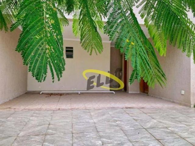 Casa com 3 dormitórios à venda, 179 m² por R$ 899.000,00 Chácara Roselândia Cotia/SP