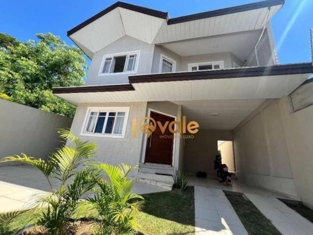 Casa com 3 dormitórios à venda, 170 m² por R$ 1.010.000,00 Villa Branca Jacareí/SP