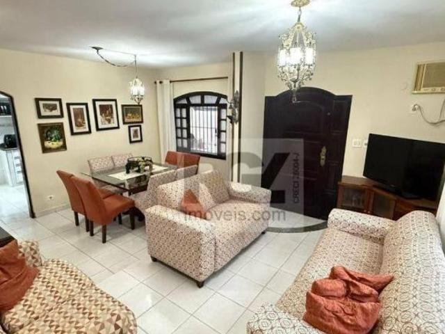 Casa com 3 dormitórios à venda, 170 m² por R$ 2.100.000,00 Ponta da Praia Santos/SP