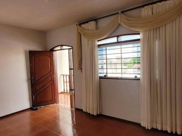 Casa com 3 dormitórios à venda, 170 m² por R$ 390.000 Vila Barão Sorocaba/SP