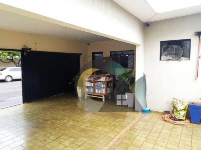 Casa com 3 dormitórios à venda, 170 m² por R$ 550.000,00 Centro Barretos/SP