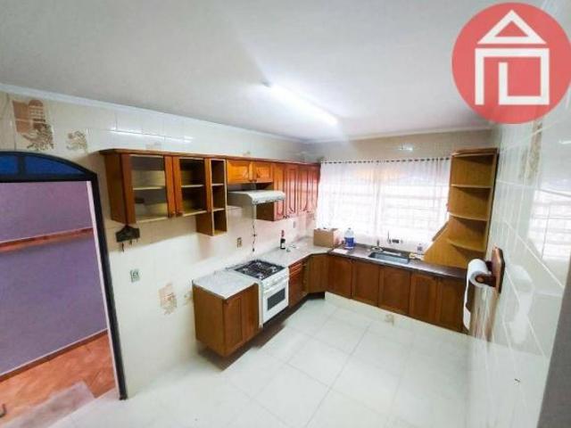 Casa com 3 dormitórios à venda, 170 m² por R$ 600.000,00 Jardim Das Laranjeiras Bragança Paulist
