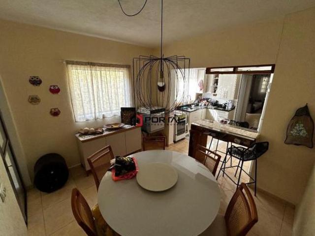 Casa com 3 dormitórios à venda, 170 m² por R$ 650.000,00 Granja Viana Cotia/SP