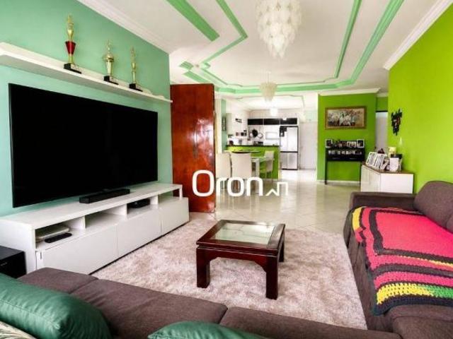 Casa com 3 dormitórios à venda, 269 m² por R$ 690.000,00 Jardim Mariliza Goiânia/GO