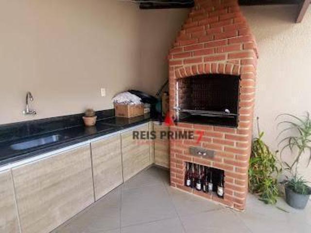 Casa com 3 dormitórios à venda, 170 m² por R$ 700.000,00 Jardim Astro Sorocaba/SP