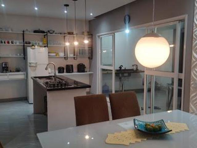 Casa com 3 dormitórios à venda, 170 m² por R$ 700.000 Condomínio Reserva do ValeP