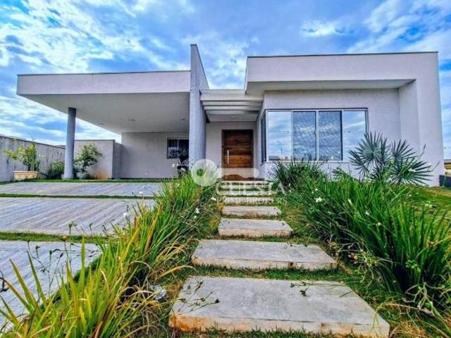 Casa com 3 dormitórios à venda, 170 m² por R$ 849.000,00 Condomínio Ninho Verde II Pardinho/SP