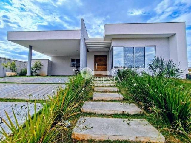 Casa com 3 dormitórios à venda, 170 m² por R$ 849.000,00 Condomínio Ninho Verde II Pardinho/SP