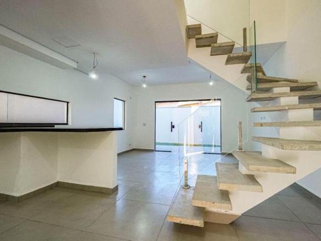 Casa com 3 dormitórios à venda, 170 m² por R$ 950.000,00 Granja Viana Carapicuíba/SP