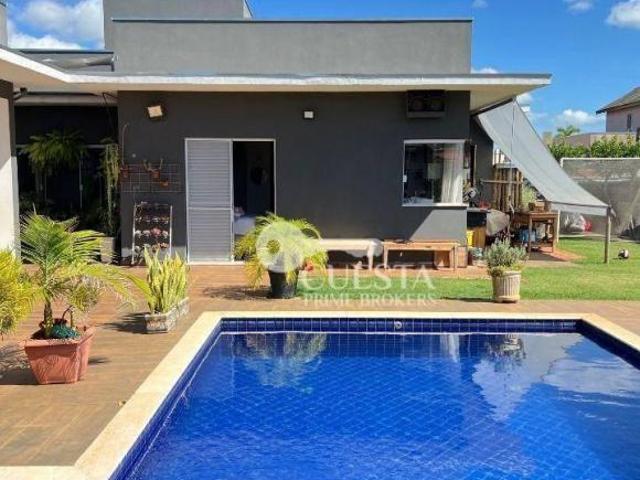 Casa com 3 dormitórios à venda, 172 m² por R$ 750.000,00 Condomínio Ninho Verde II Pardinho/SP