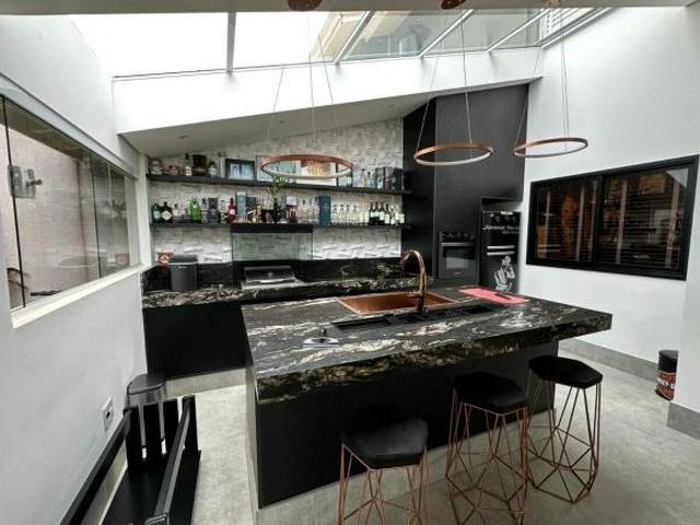 Casa com 3 dormitórios à venda, 173 m² por R$ 1.500.000 Medeiros Jundiaí/SP