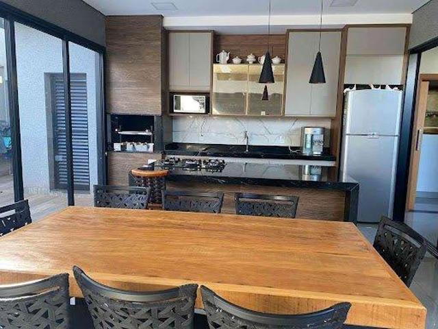 Casa com 3 dormitórios à venda, 173 m² por R$ 1.180.000,00 Condom