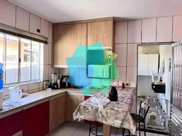 Casa com 3 dormitórios à venda, 173 m² por R$ 420.000 Vila Teixeira Salto/SP