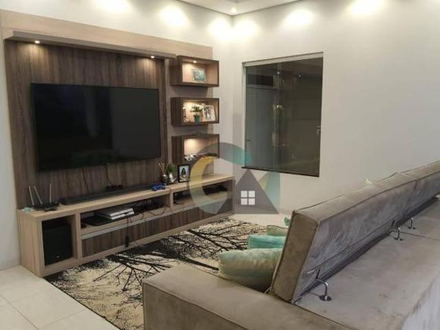Casa com 3 dormitórios à venda, 184 m² por R$ 700.000,00 Centro Barretos/SP