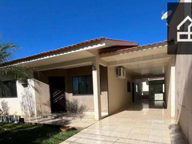 Casa com 3 dormitórios à venda, 184 m² por R$ 900.000,00 São Cristóvão Cascavel/PR