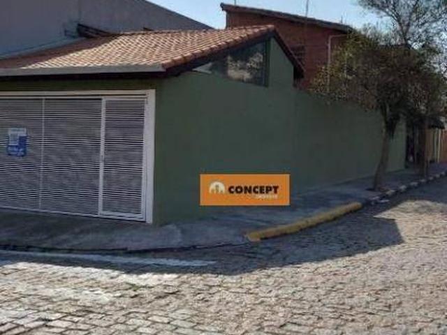 Casa com 3 dormitórios à venda, 185 m² por R$ 765.000,00 Centro Suzano/SP