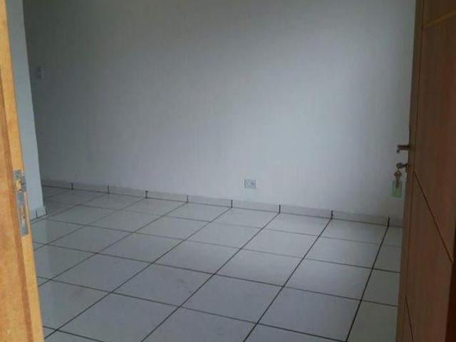 Casa com 3 dormitórios à venda, 185 m² por R$ 850.000,00 Jardim Henriqueta Taboão da Serra/SP